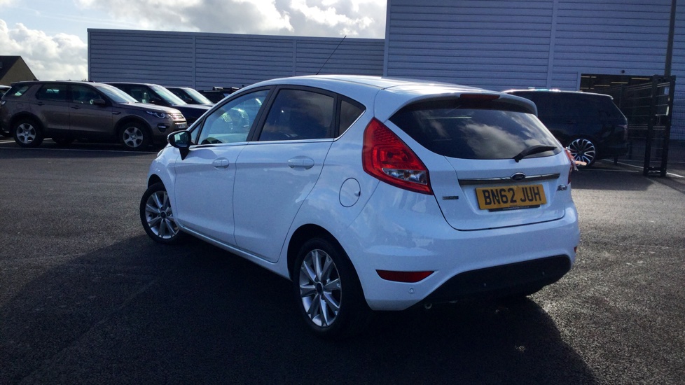 Ford Fiesta White Manual Auction | DealerPX