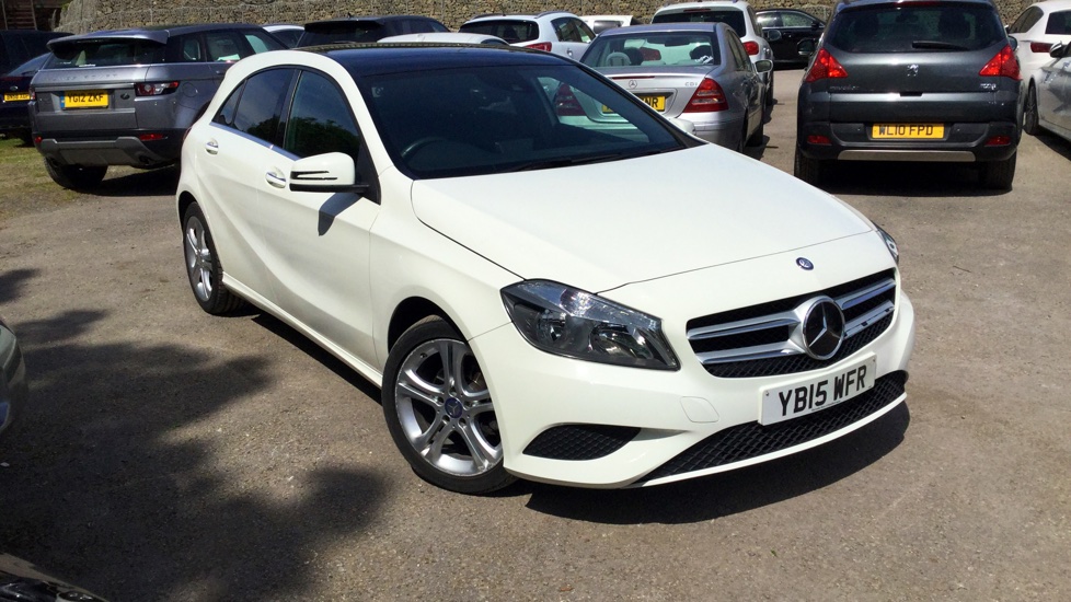 Mercedes A-class White Automatic Auction | DealerPX