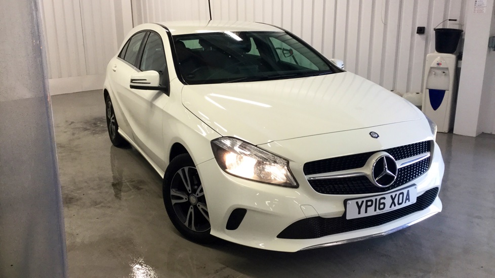 Mercedes A-class White Manual Auction | DealerPX