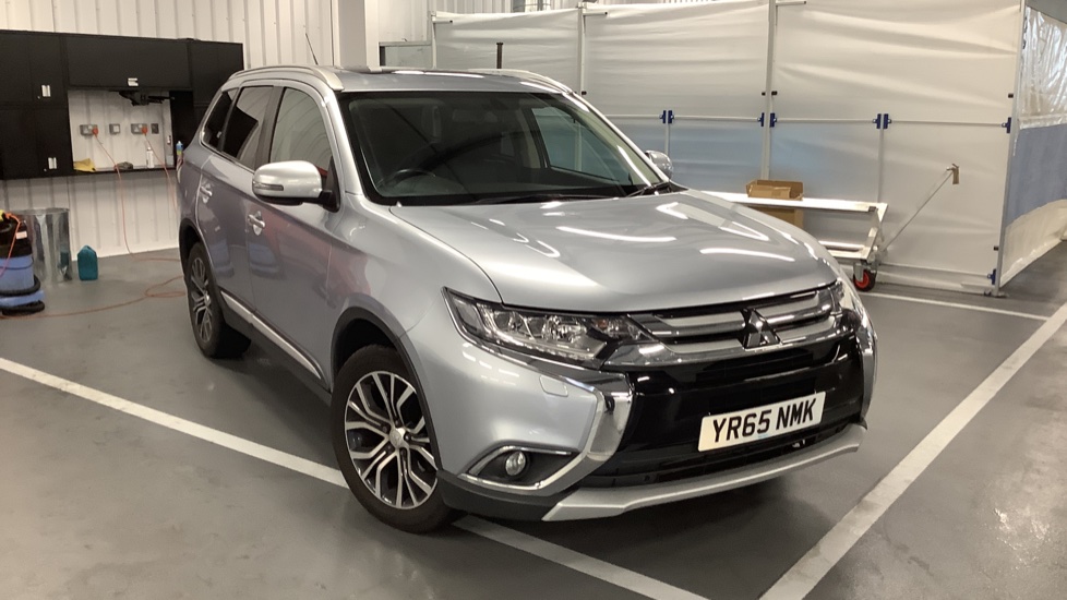 Mitsubishi Outlander Silver Automatic Auction | DealerPX