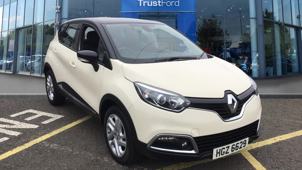 Renault CAPTUR 2017 - Cream And Black | £9,199 | Mallusk | TrustFord