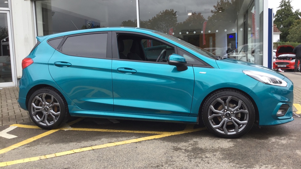 Ford FIESTA 2019 - Blue Wave | £13,300 | Cobham | TrustFord