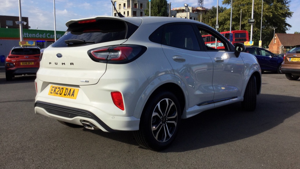 Ford PUMA 2020 - Metropolis White | £21,500 | Dagenham | TrustFord