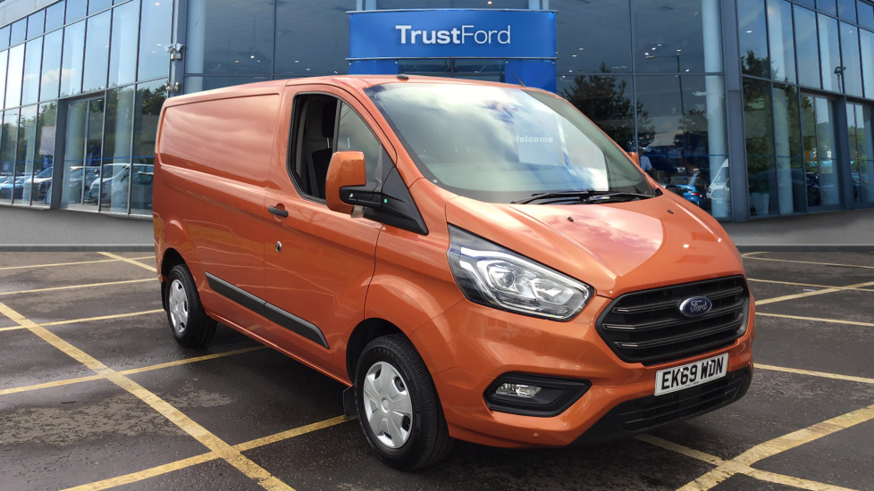 Ford TRANSIT CUSTOM 2019 - Metallic - Orange glow | £16,000 | Dagenham ...