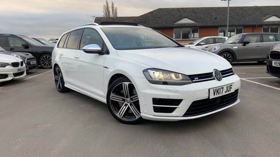 Volkswagen Golf White Automatic Auction | DealerPX