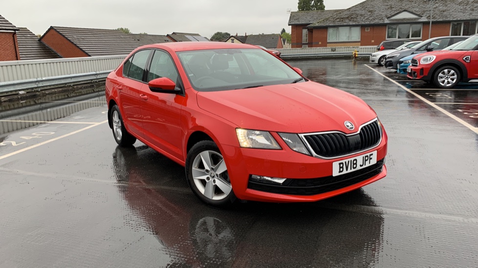 Skoda Octavia Red Manual Auction | DealerPX