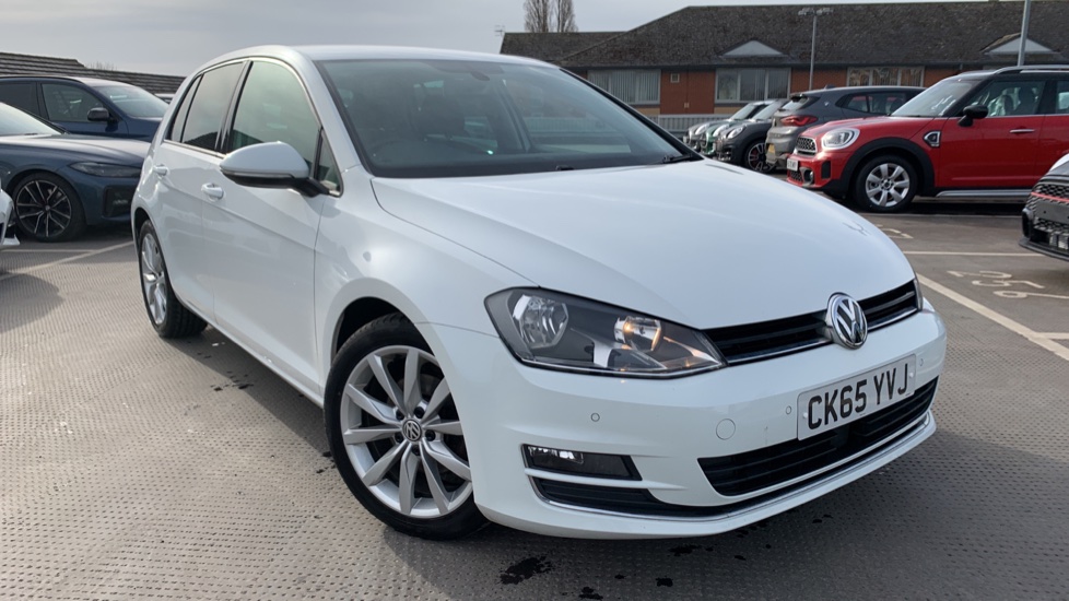 Volkswagen Golf White Manual Auction | DealerPX