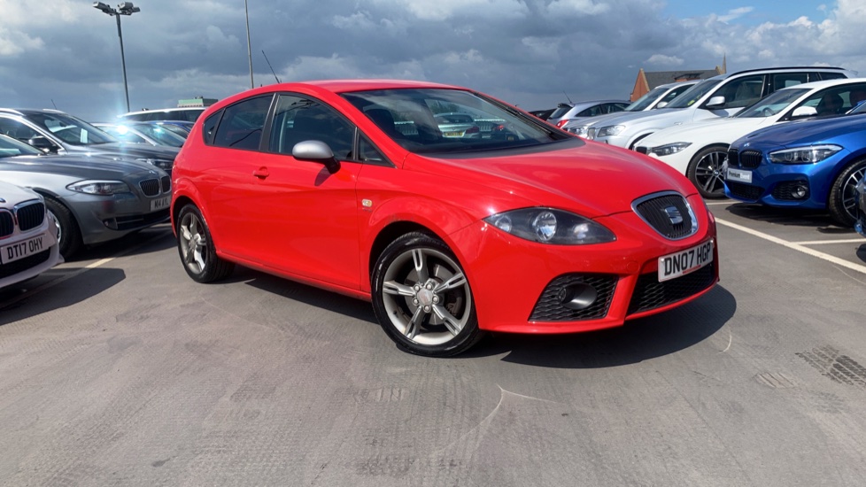 Seat Leon Red Manual Auction | DealerPX