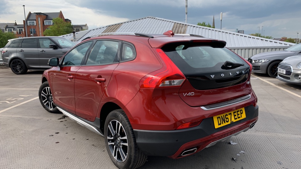 Volvo V40 Red Manual Auction | DealerPX