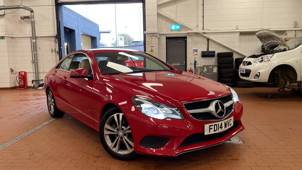 Mercedes E-Class Red Automatic Auction | DealerPX
