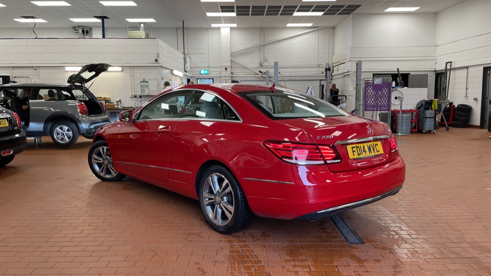 Mercedes E-Class Red Automatic Auction | DealerPX