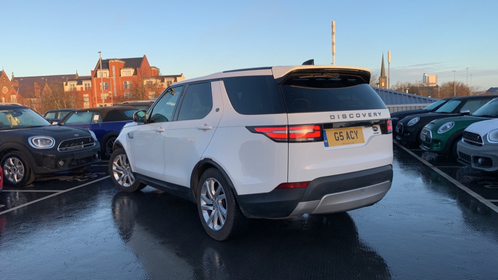 Land Rover Discovery White Automatic Auction | DealerPX