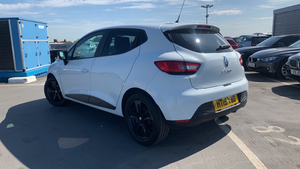 Renault Clio White Manual Auction | DealerPX