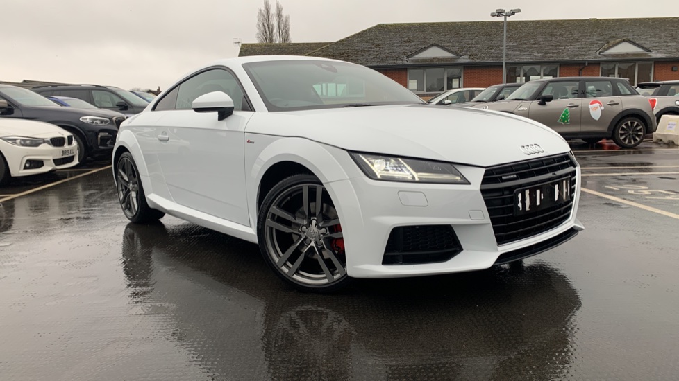Audi TT White Automatic Auction | DealerPX