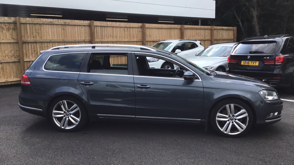 Volkswagen Passat Grey Manual Auction | DealerPX