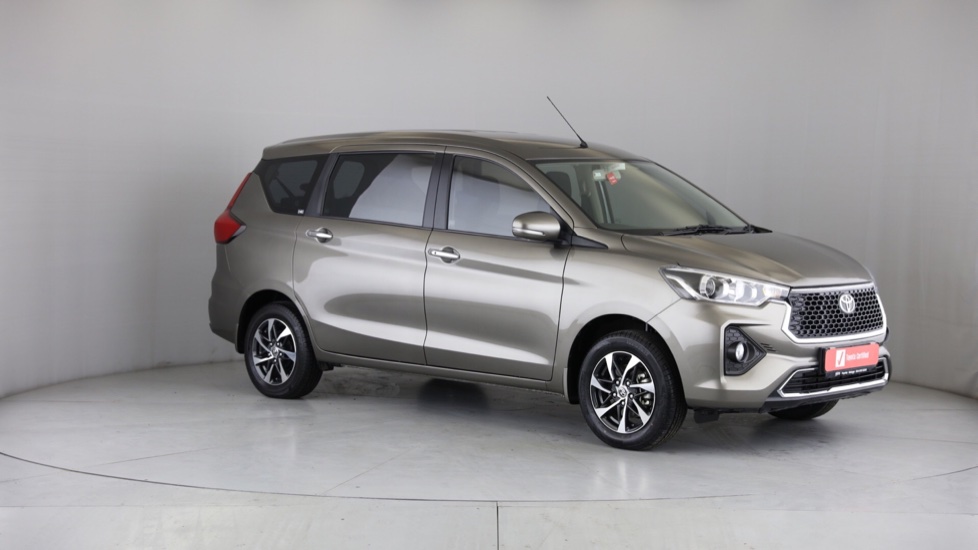 Used 2024 Toyota Rumion 1.5 Tx for Sale | Hey Halfway