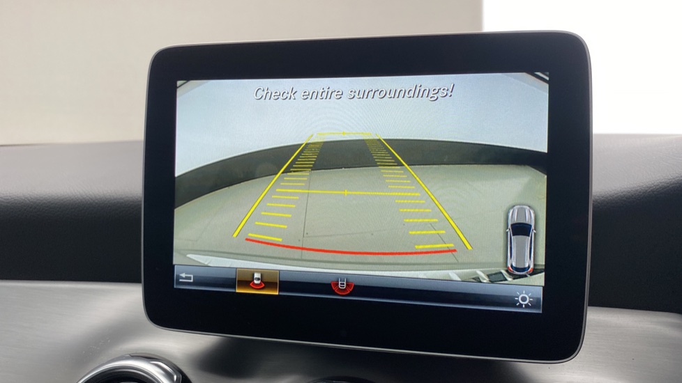 Mercedes-Benz GLA | cinch