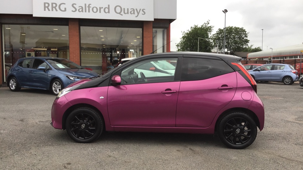 Toyota AYGO 1.0 VVT-i x-cite 5-Dr, Used vehicle, by RRG Salford Quays ...