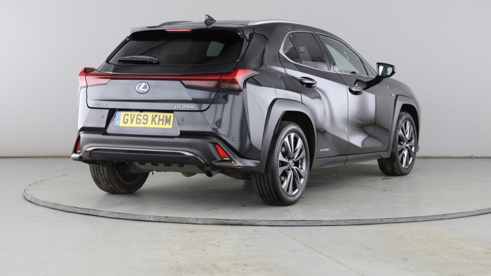 Lexus UX 250h 250h 2.0 F-Sport 5dr CVT Premium Plus PK £27,250