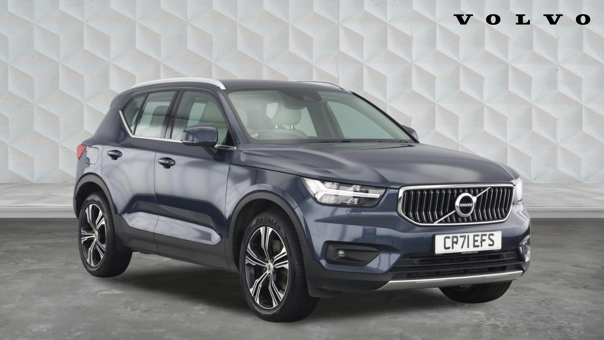 Volvo xc40 t5 recharge inscription pro store