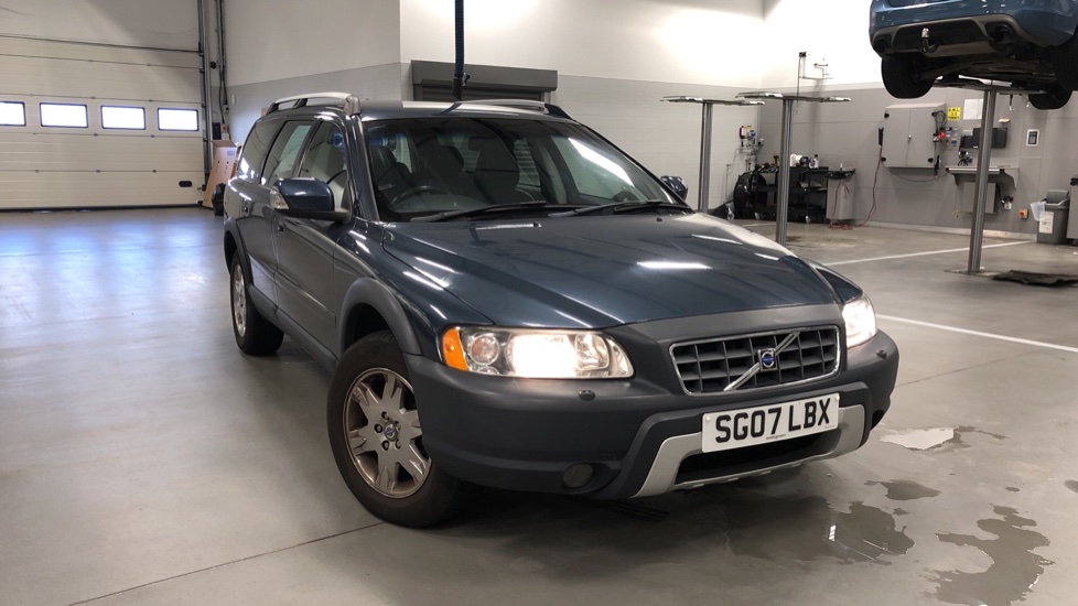 Volvo XC70 Blue Manual Auction | DealerPX