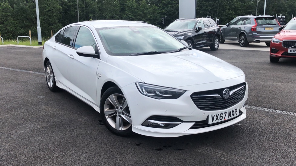 Vauxhall Insignia White Manual Auction | DealerPX