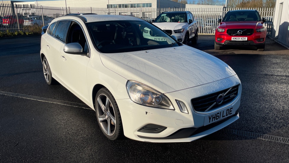 Volvo V60 White Manual Auction | DealerPX