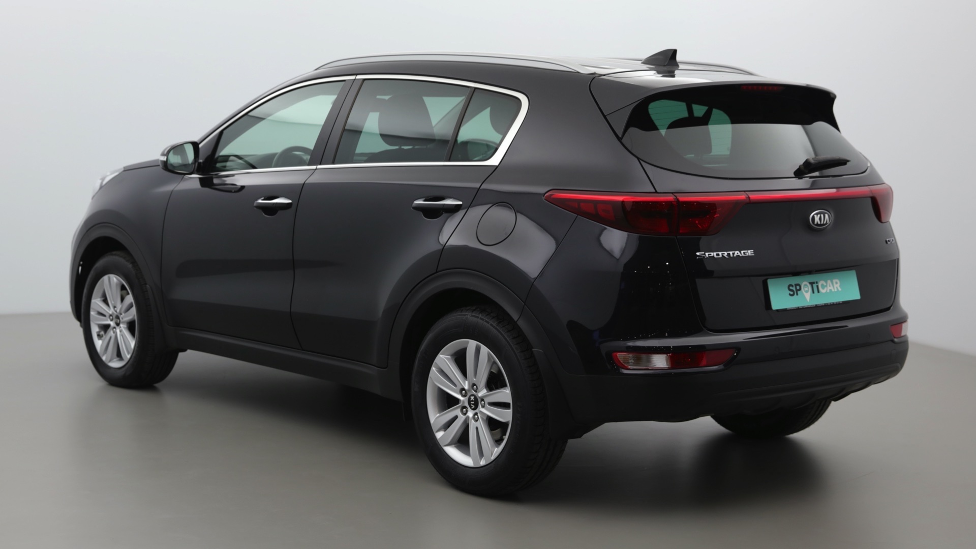 KIA SPORTAGE 1.7 CRDi 115ch ISG Active 4x2 occasion - 4x4 suv ...