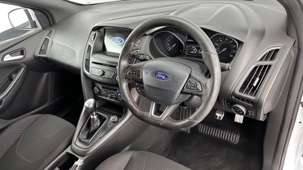 Ford Focus St Line X 2018 Interior | Cabinets Matttroy