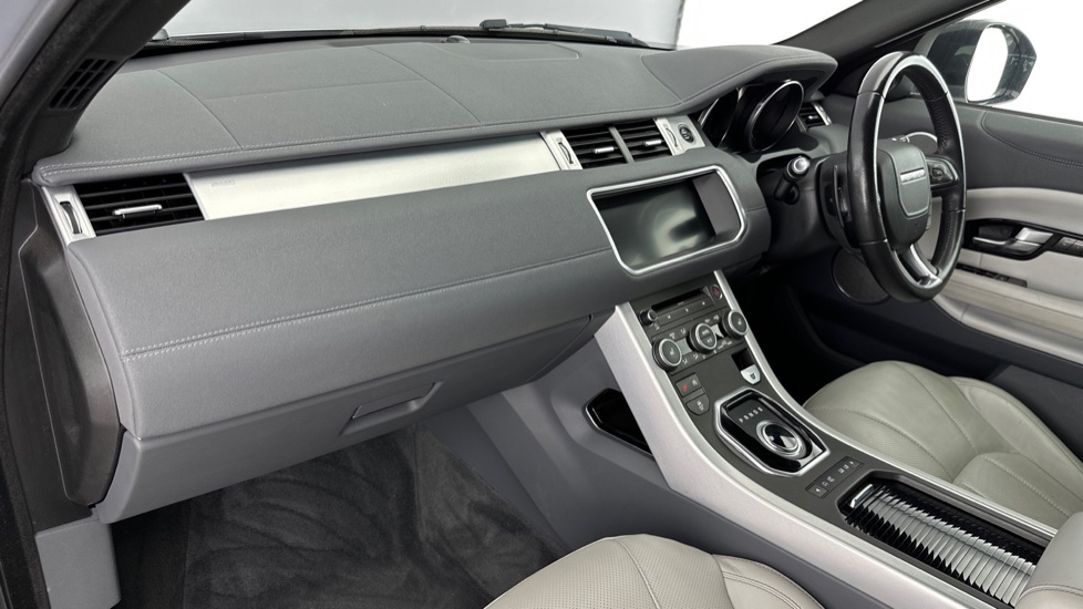 Land Rover Range Evoque 2018 Interior | Cabinets Matttroy