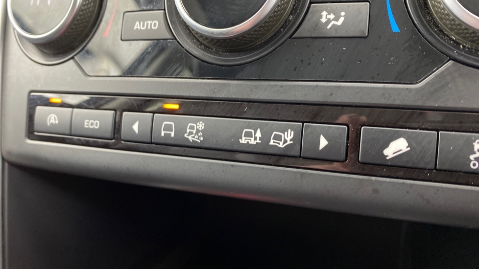 Land Rover Discovery Sport | cinch