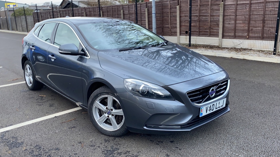 Volvo V40 Grey Manual Auction | DealerPX
