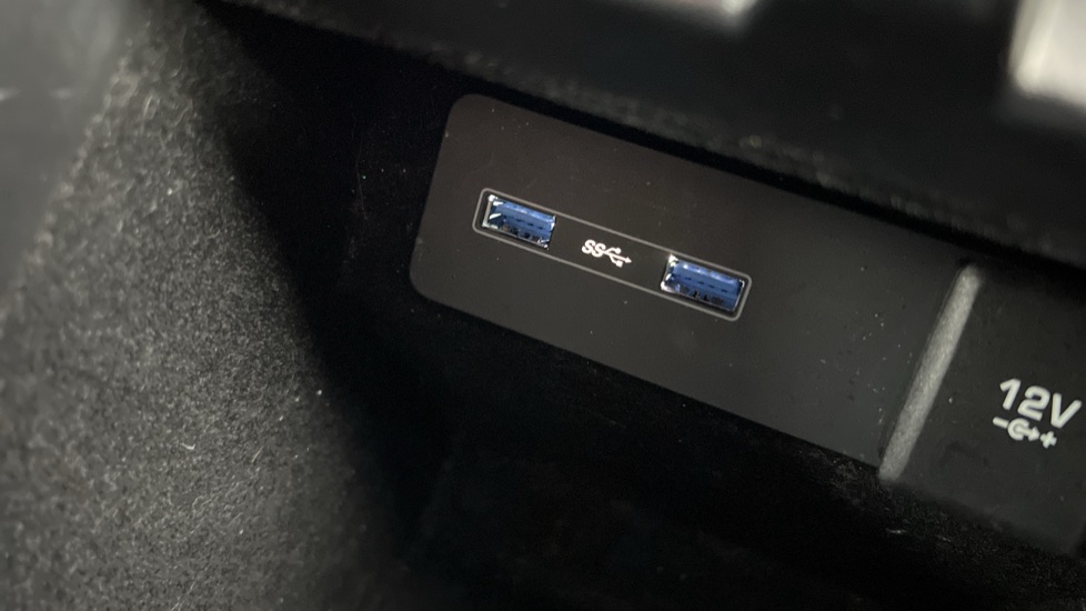 Land Rover Range Rover Evoque | cinch