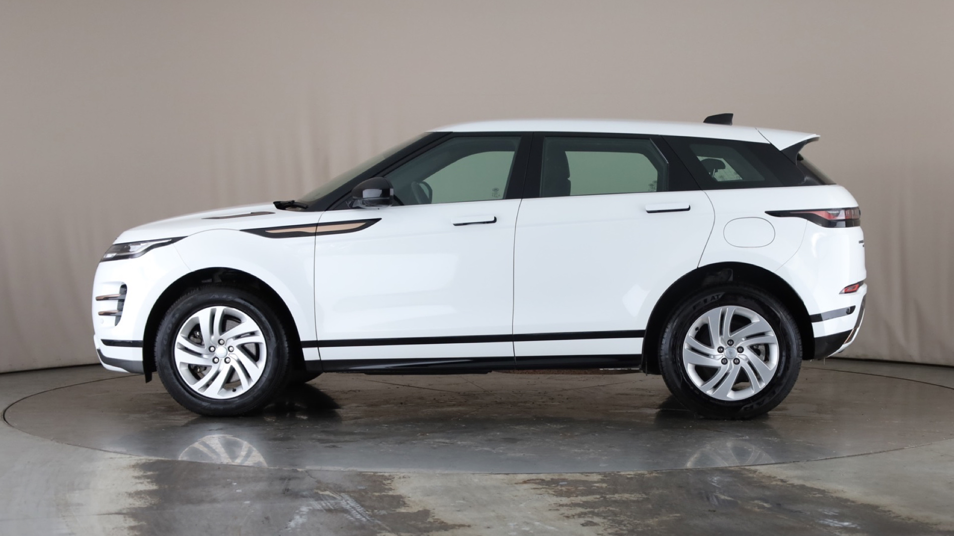 Used Land Rover Range Rover Evoque 1.5 P300e R-Dynamic S 5dr Auto - Car ...