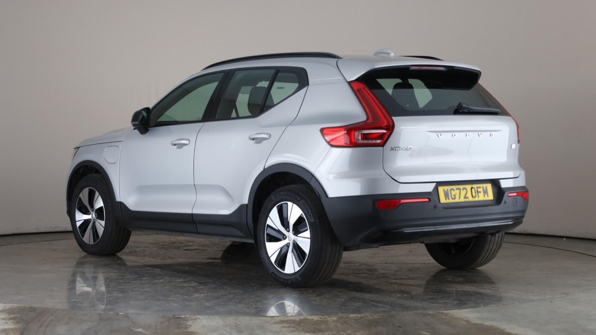 Volvo XC40 Estate 1.5 T4 Recharge PHEV Plus Dark 5dr Auto Lease ...