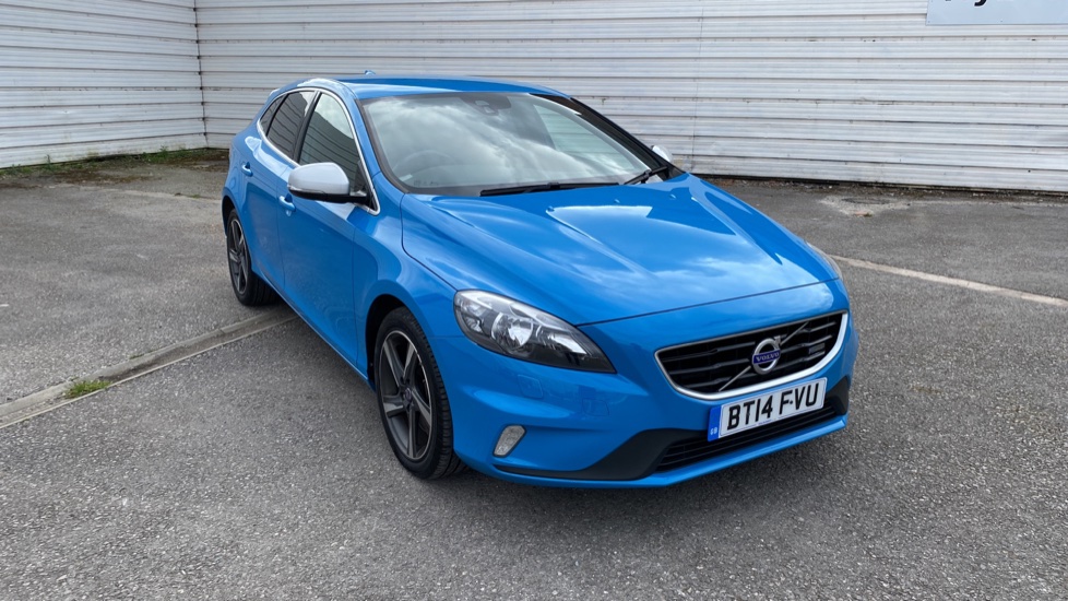 Volvo V40 Blue Manual Auction | DealerPX