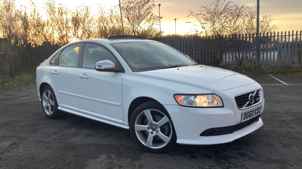 Volvo S40 White Automatic Auction | DealerPX