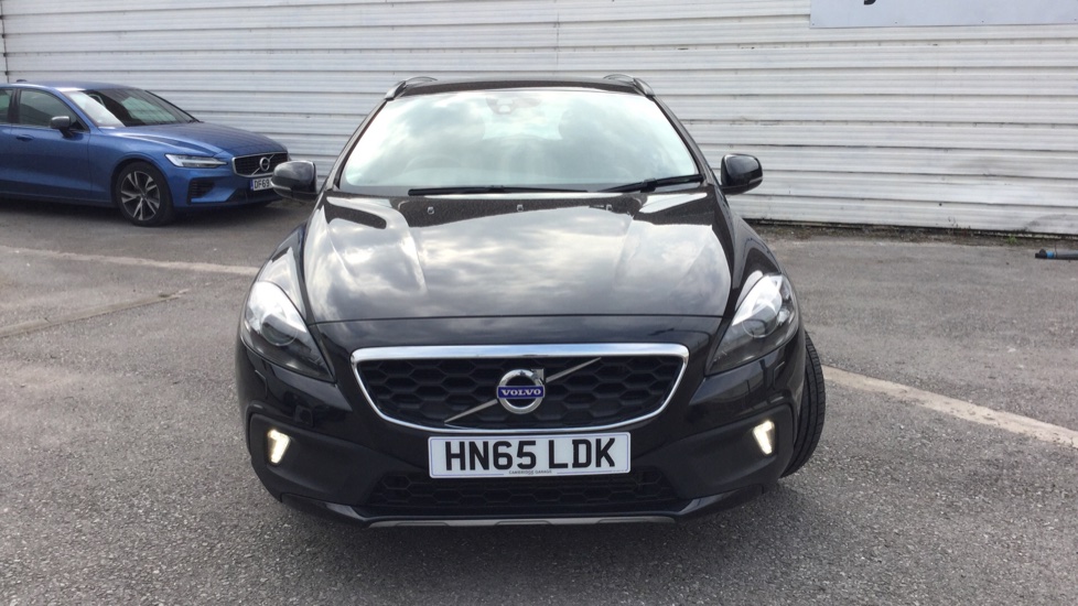 Volvo V40 Black Manual Auction | DealerPX