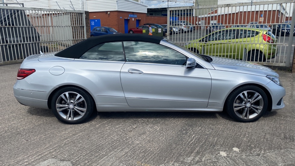 Mercedes E-Class Silver Automatic Auction | DealerPX