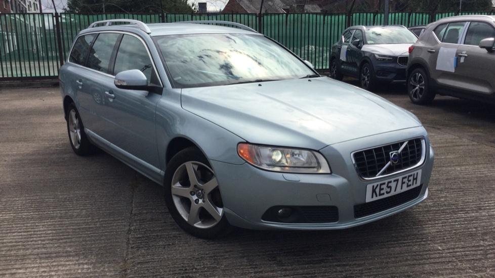 Volvo V70 Blue Automatic Auction | DealerPX