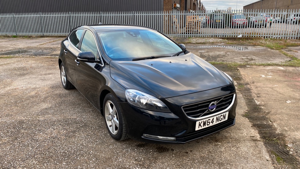 Volvo V40 Black Automatic Auction | DealerPX