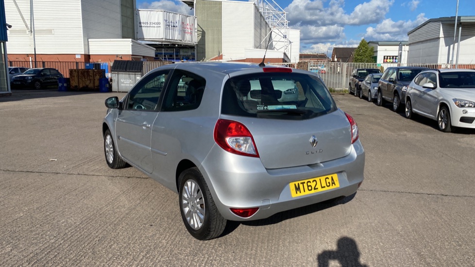 Renault Clio Silver Manual Auction | DealerPX