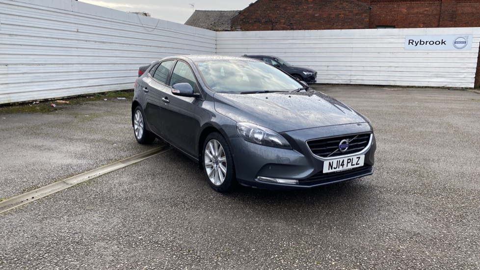 Volvo V40 Grey Manual Auction | DealerPX