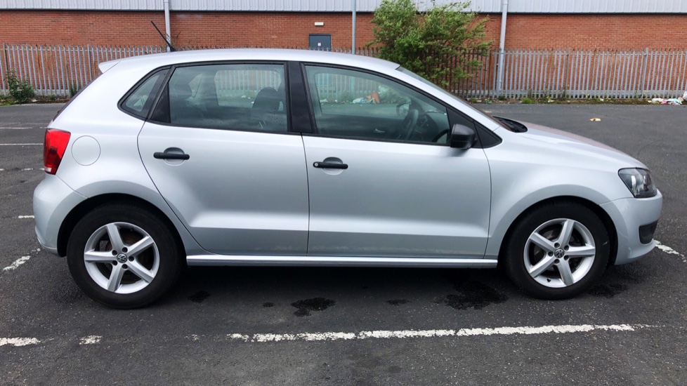 Volkswagen Polo Silver Manual Auction | DealerPX
