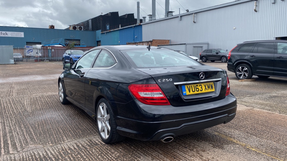 Mercedes-Benz C-Class Black Automatic Auction | DealerPX