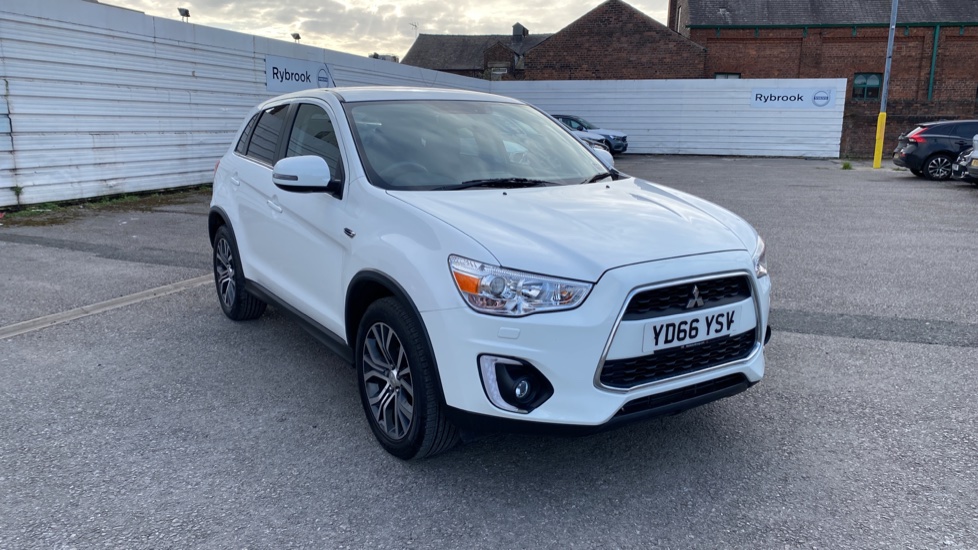 Mitsubishi ASX White Manual Auction | DealerPX