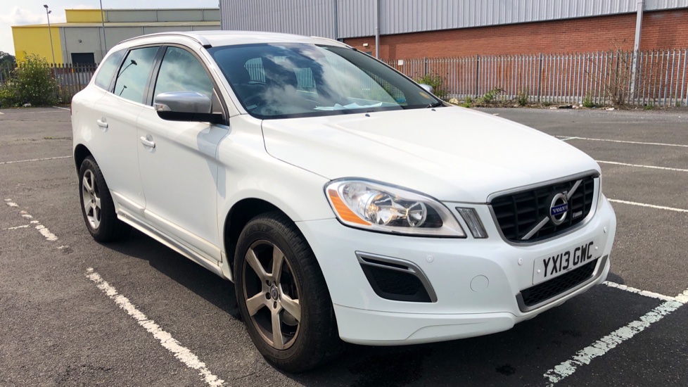 Volvo XC60 White Automatic Auction | DealerPX