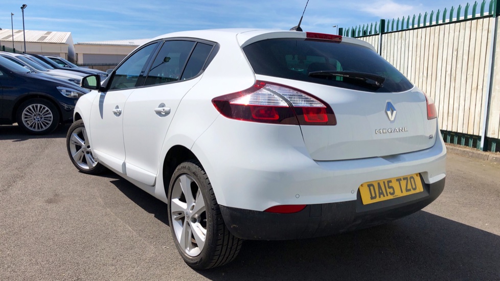 Renault Megane white Manual Auction | DealerPX
