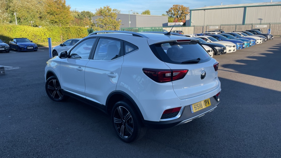 Mg Mg Zs White Manual Auction | DealerPX