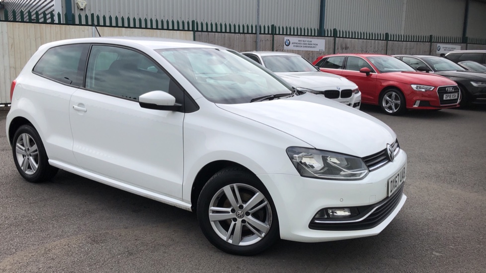 Volkswagen Polo White Manual Auction | DealerPX